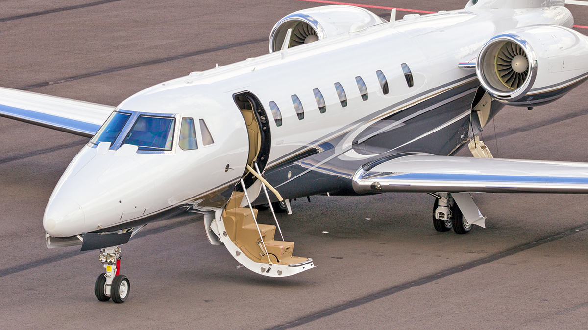 Conheça os detalhes do jatinho Citation comprado pela dupla sertaneja ...