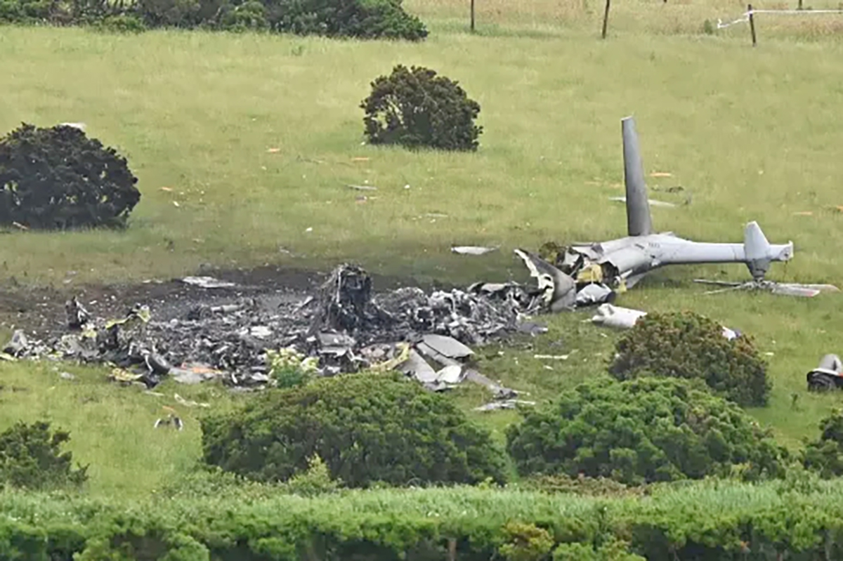 Helicóptero Merlin cai no Reino Unido e deixa três militares mortos